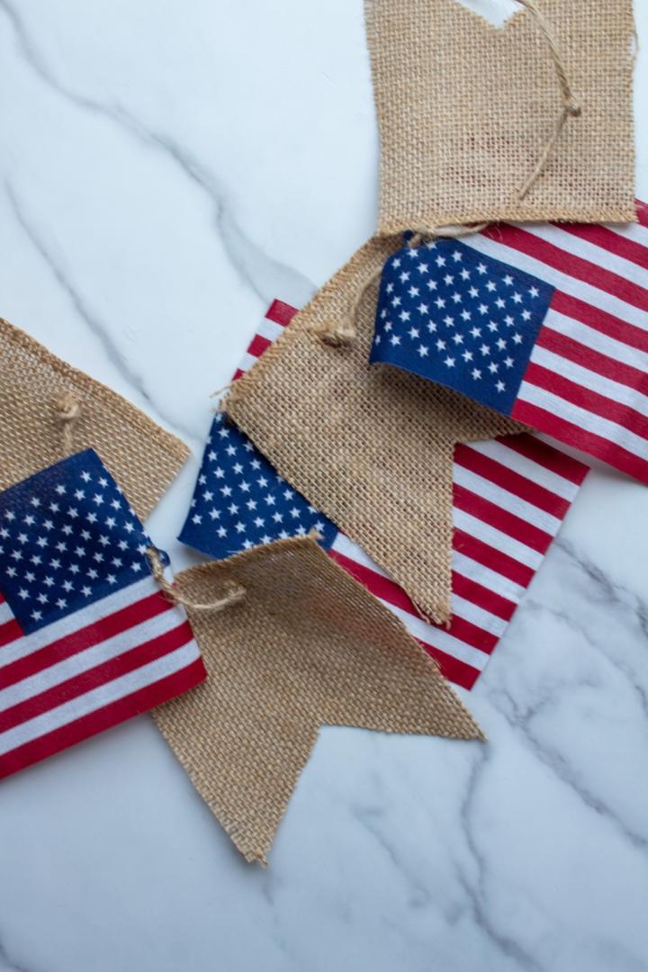 Mini DIY Fourth of July Banner – The Art of Cottagemaking