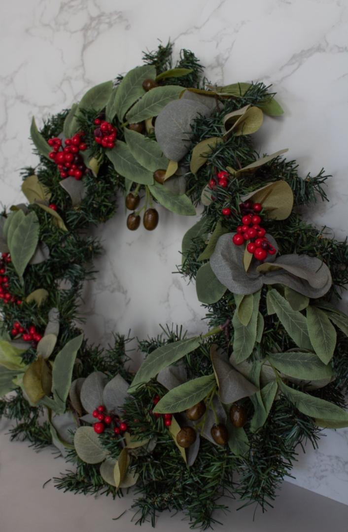 diy winter christmas wreath ideas-01 – The Art of Cottagemaking